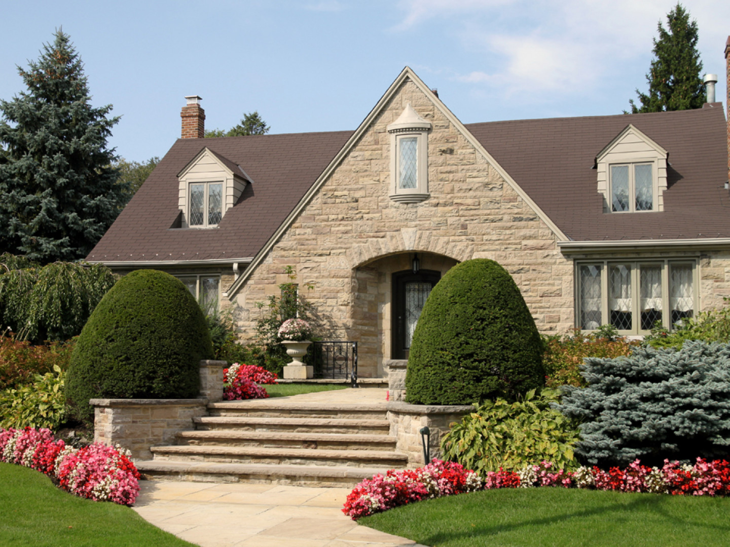 Landscaping Design, Deck Installation Services | Mason & Morrow, OH ...